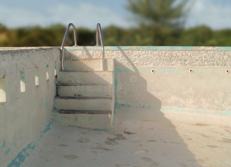 1,236 Empty Old Swimming Pool Stock Photos - Free & Royalty-Free Stock ...