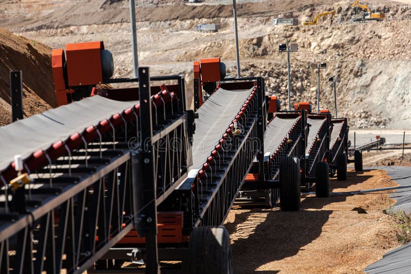 145 Long Mining Conveyor Belt Stock Photos - Free & Royalty-Free Stock ...