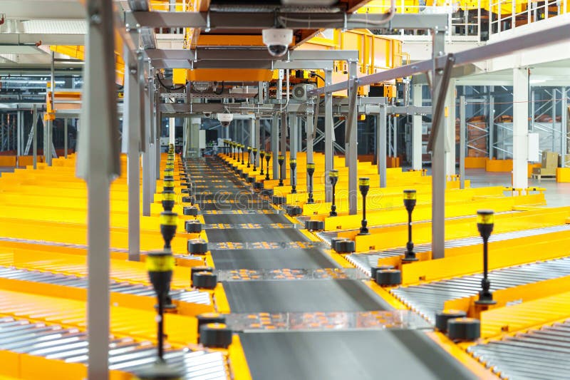 Empty Crossing of the Roller Conveyor, Production Line Conveyor Roller ...