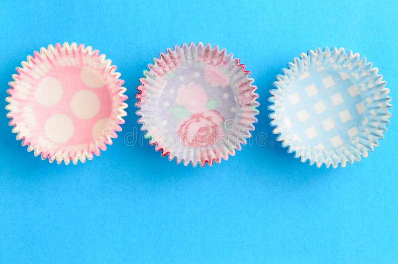 Empty cupcake cases stock photo. Image of white, food - 35404340