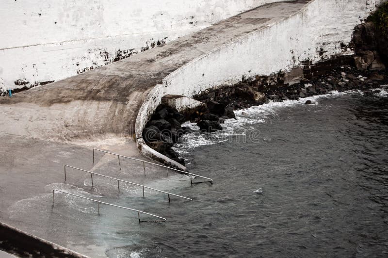 Empty Dam Pathway Leading Down To the Water Stock Image - Image of ...