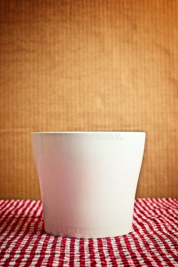 Empty Flower Pots Kitchen Table Stock Photos - Free & Royalty-Free ...