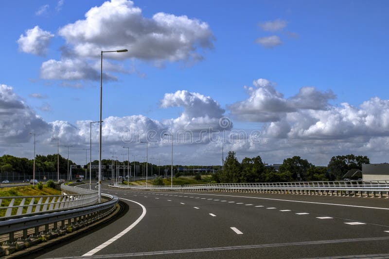 Empty Freeway . Long Asphalt Road with White Lines Down the Centre ...