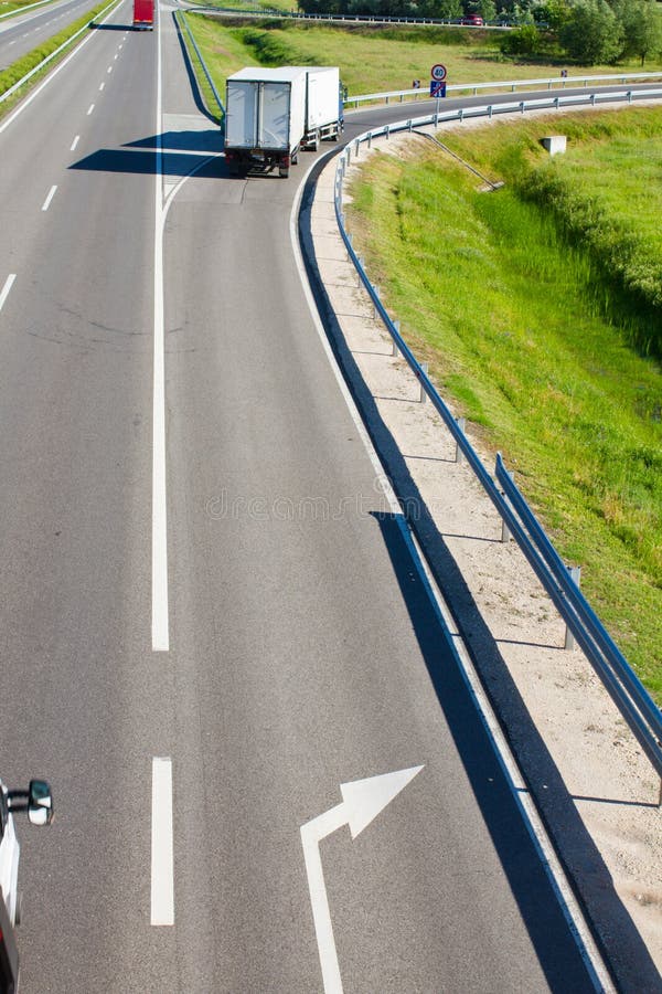 Empty freeway road editorial stock image. Image of long - 40725994