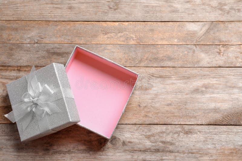 Empty Gift Box on Wooden Background, Top View Stock Photo - Image of ...