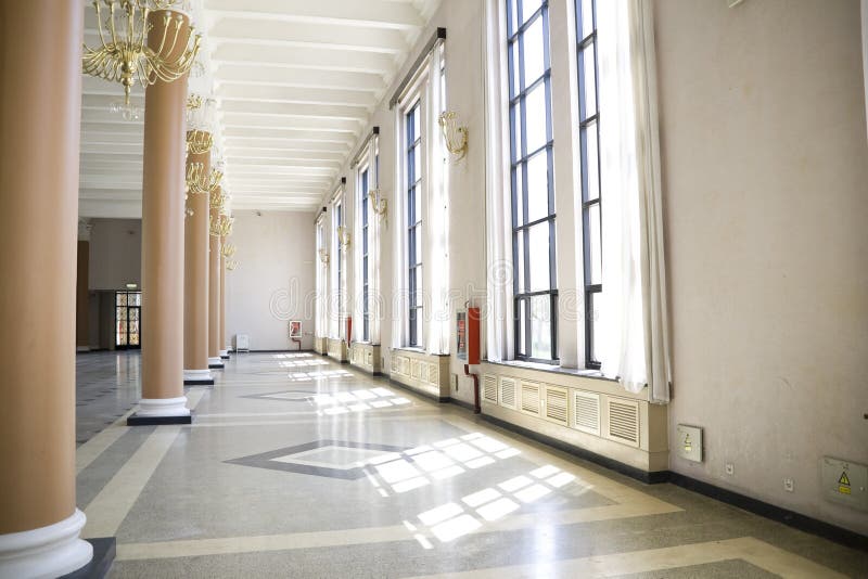 102,387 Empty Hall Stock Photos - Free & Royalty-Free Stock Photos from ...