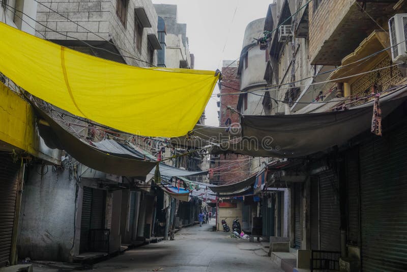 530 India Town Empty Street Stock Photos - Free & Royalty-Free Stock ...