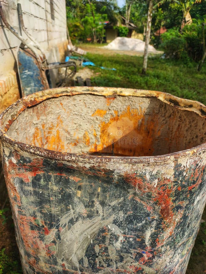 411 Empty Iron Drum Stock Photos - Free & Royalty-Free Stock Photos ...