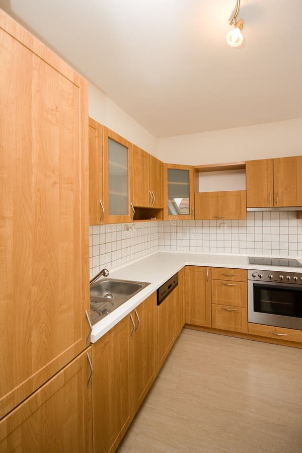 Empty kitchen stock photo. Image of kitchen, wood, cooking - 20035284