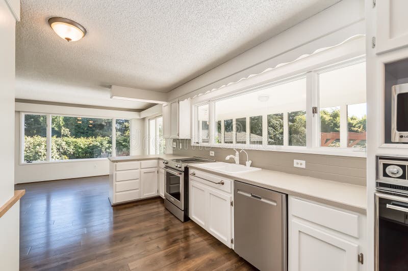 Empty Kitchen White Farmhouse Interior Stock Photo - Image of kitchen ...