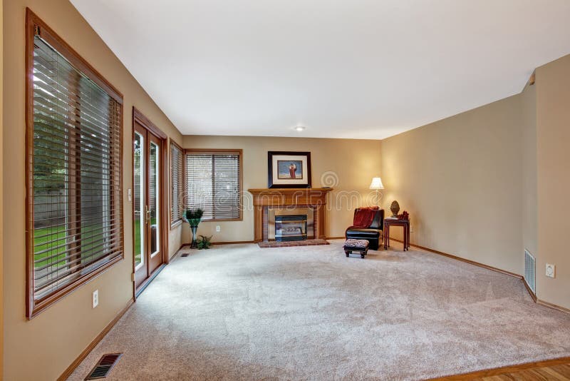 Empty Living Room with High Ceiling and Big Arch Window Stock Photo ...