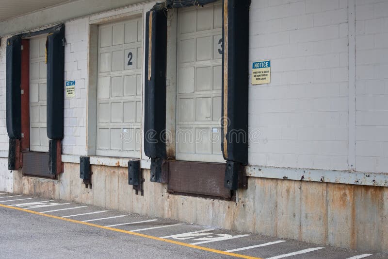 Empty Loading dock stock image. Image of outdoors, bumpers - 14500109