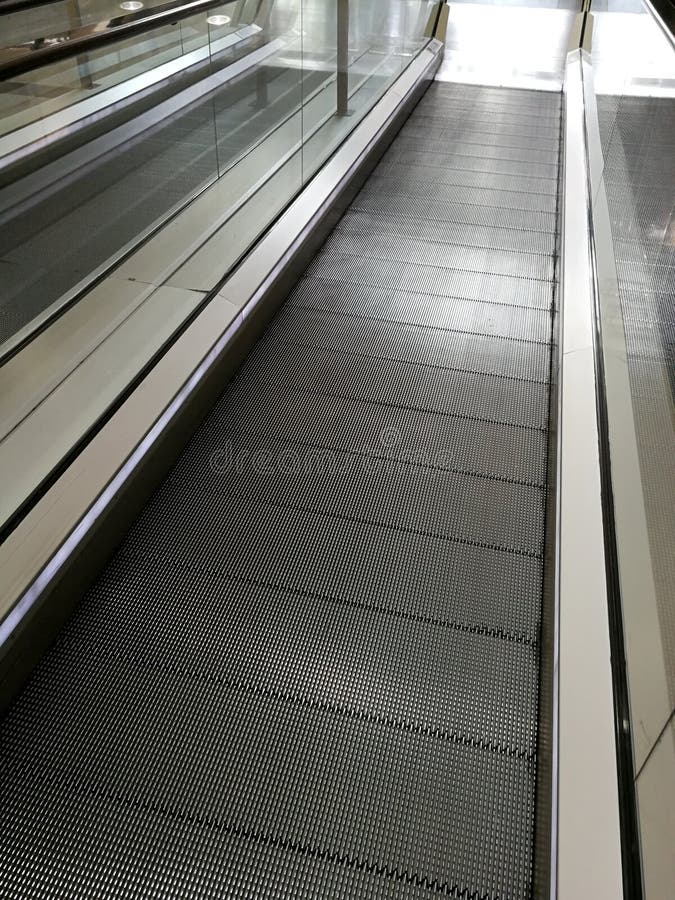 Mechanical escalators stock photo. Image of architecture - 99164578