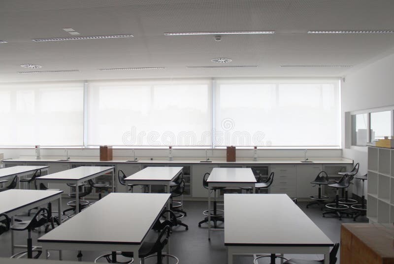 Empty Modern School Class Room Stock Image - Image of tele, escola ...
