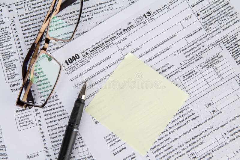 Empty note with tax form editorial image. Image of economy - 50189615