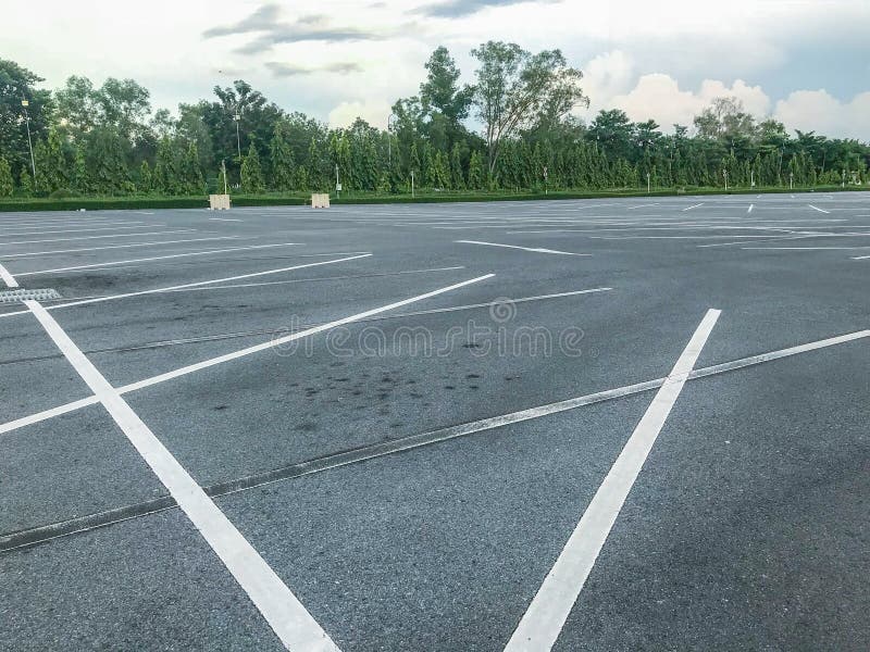 Empty Outdoor Car Parking Lot Stock Image - Image of city, lane: 129243953