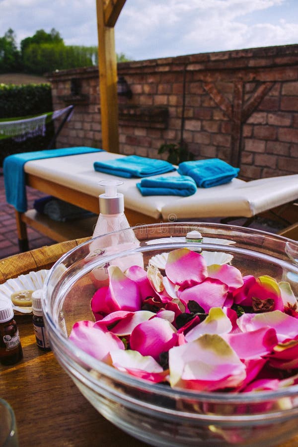 Outdoor Spa Massage Setting Stock Photo - Image of frangipani, luxury ...