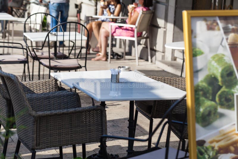 Empty Outdoor Restaurant Table Stock Photo - Image of dusk, outdoors ...