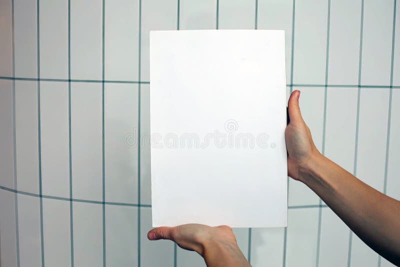Empty Paper Mockup, Simple Sheet of Paper Template Stock Illustration ...