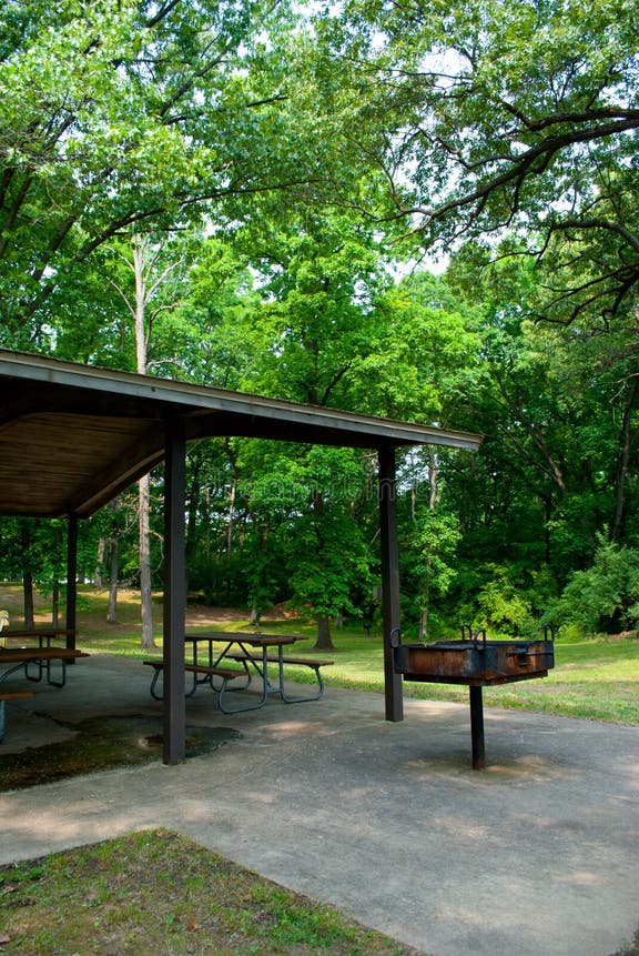 Empty Park Pavilion stock image. Image of recreation - 25019741