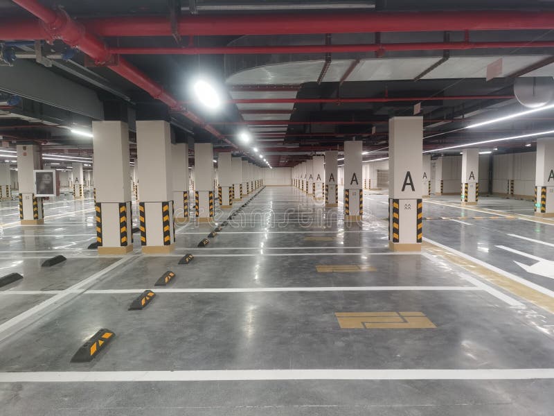Empty Parking on Basement Underground Stock Image - Image of area ...