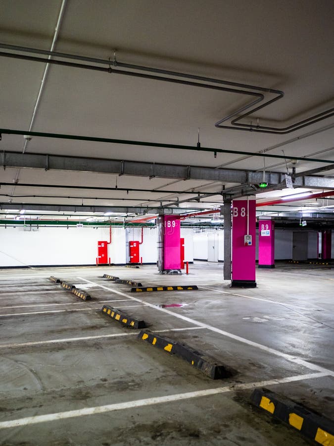 Empty Parking Lots in Underground Parking Area Stock Photo - Image of space, building: 270945060