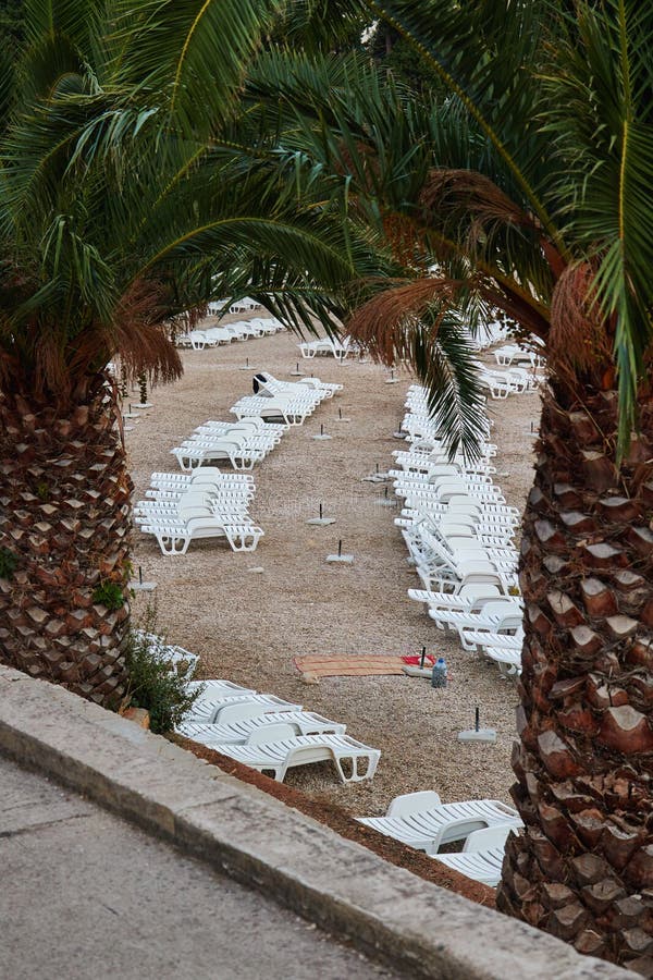 244 Scattered Chairs Stock Photos - Free & Royalty-Free Stock Photos ...