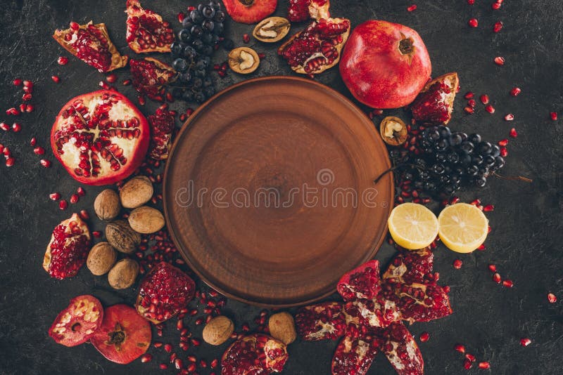 Top View of Empty Plate among Fruits Stock Image - Image of stilllife ...
