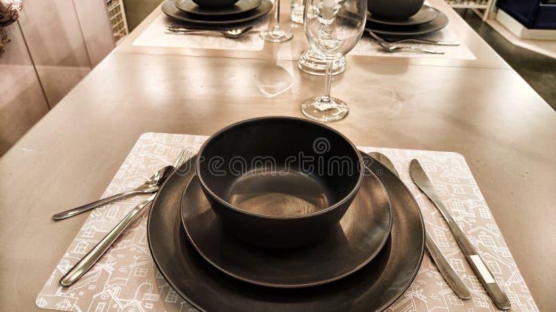 164 Table Setting Beautiful Porcelain Ceramic Plates Stock Photos ...