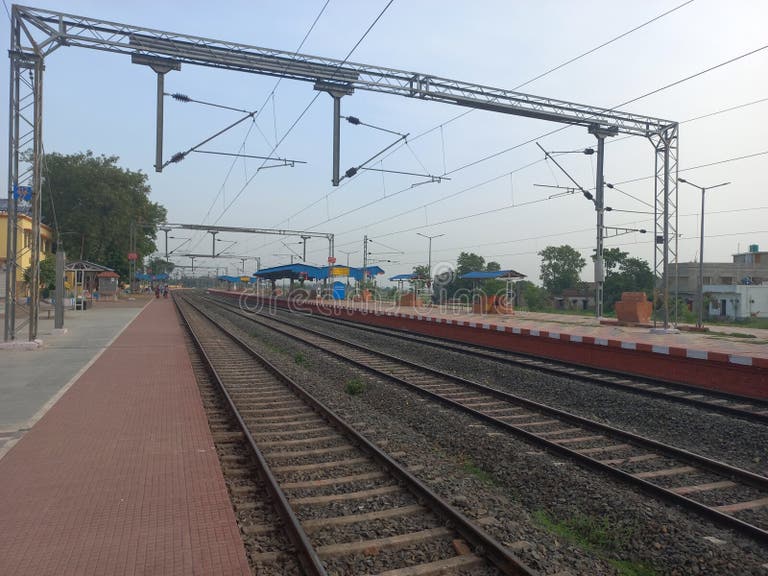 View of a Railway Platform in Small City of Jangipur, Rural West Bengal ...