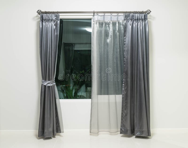 Empty room with curtains stock image. Image of house - 93314629