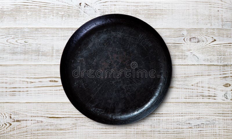 160 Round Metal Pizza Pan Stock Photos - Free & Royalty-Free Stock ...