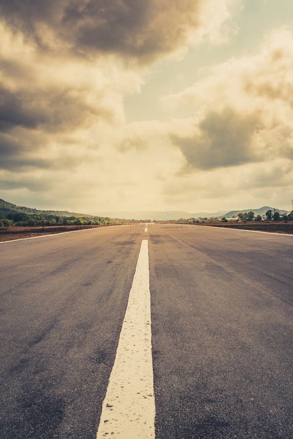 Empty Runway, Straight Highway Road with Dramatic Sky Stock Photo ...