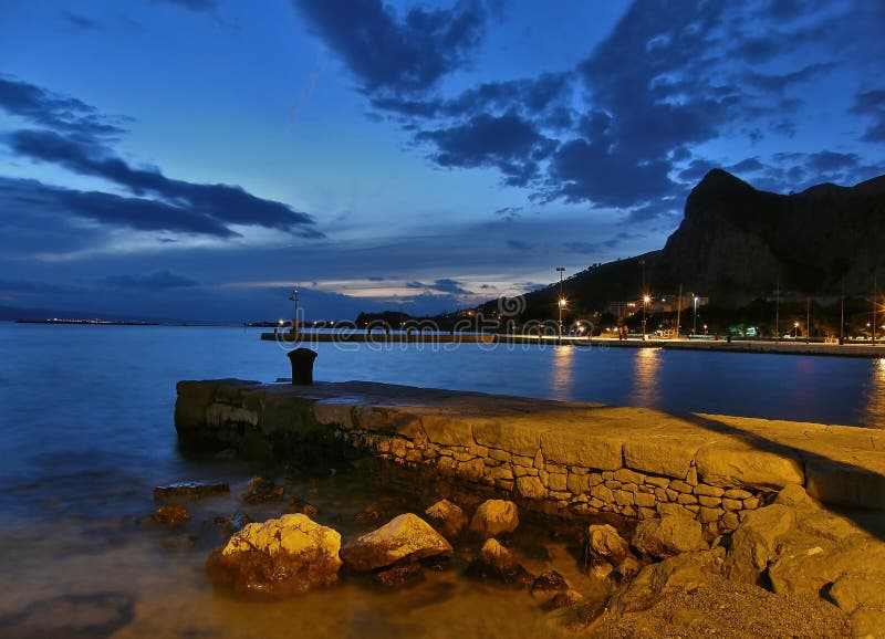 Empty sea port stock photo. Image of lake, daylight, dusk - 22784936