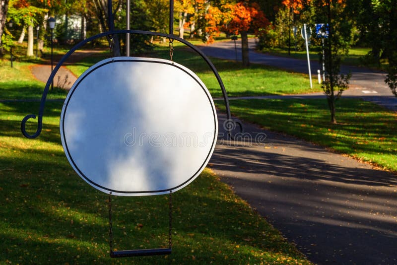 Empty park bench stock photo. Image of scene, emptiness - 15301312