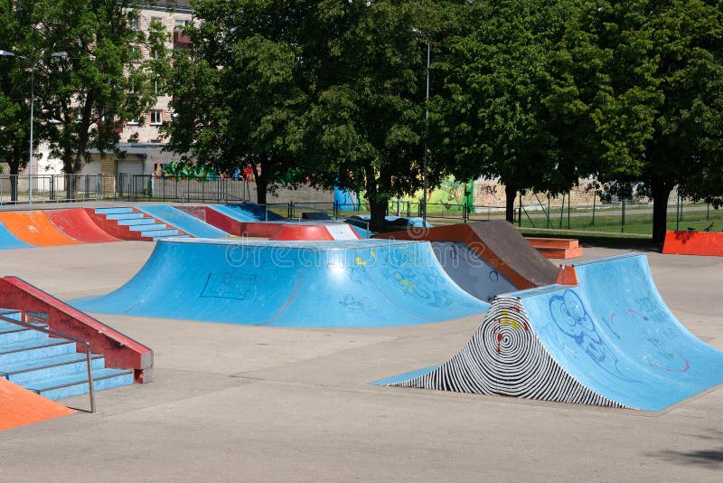Empty skate park stock image. Image of empty, skateboard - 24116047