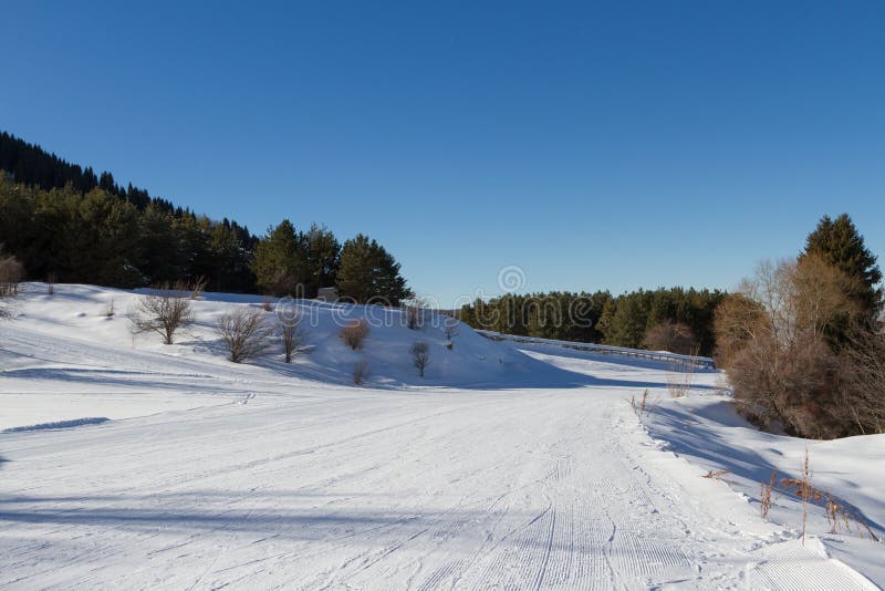 Empty ski slope stock photo. Image of skiing, slope, nature - 83942640