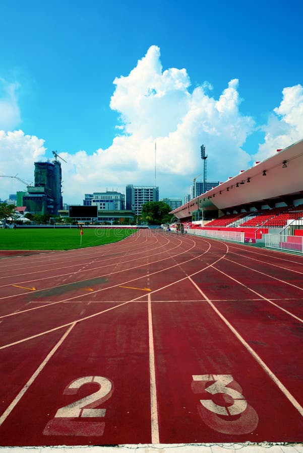 107 Empty Small Stadium Running Track Stock Photos - Free & Royalty ...