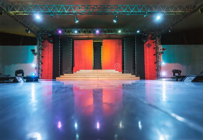 Empty stage and stock photo. Image of amateur, comedian - 220086028