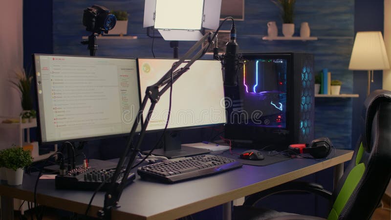 Empty Streaming Home Studio Stock Video - Video of empty, stream: 214882605