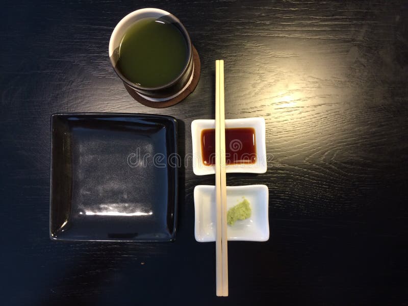 Empty Sushi Dish with Seasoning Stock Image - Image of green, cuisine ...