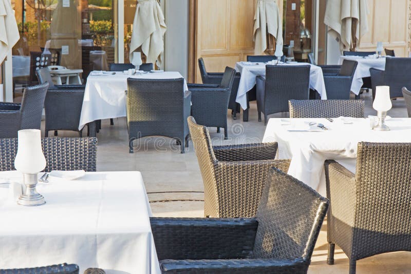 22,254 Restaurant Empty Tables Stock Photos - Free & Royalty-Free Stock ...