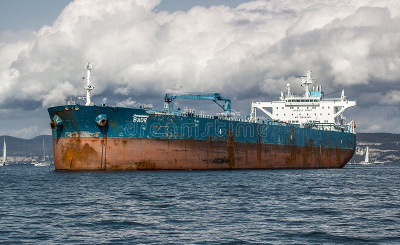 Empty oil tanker stock image. Image of large, transportation - 4569717