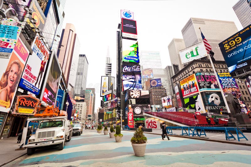 Times Square at Evening with NYPD Car Editorial Photo - Image of york ...