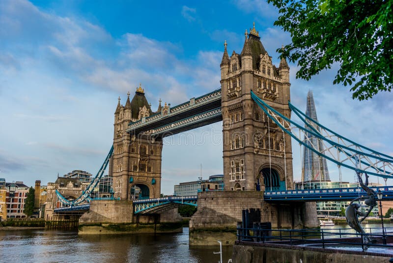 Empty Tower Bridge Early in the Morning - 4 Stock Image - Image of ...