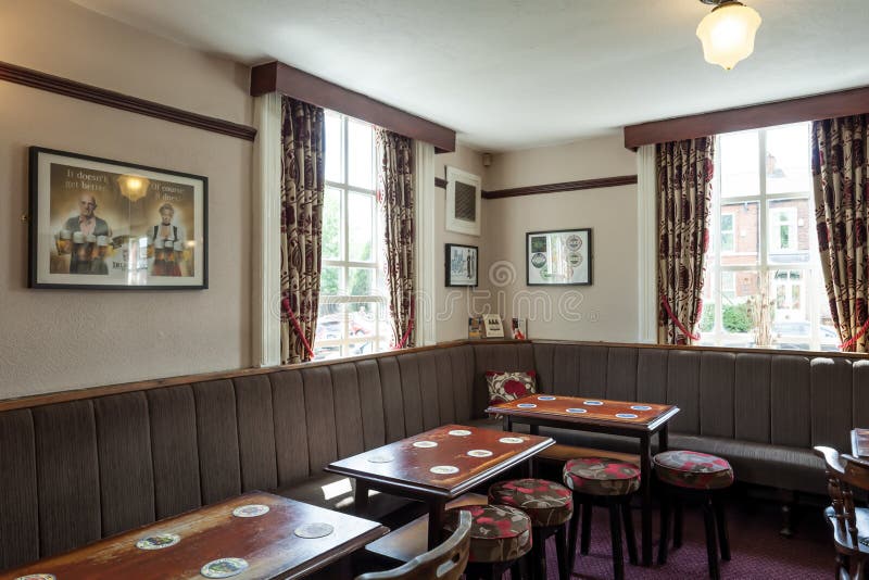 Traditional British Pub Interior Editorial Image - Image of drinking ...
