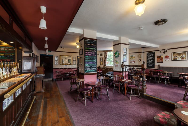 Traditional British Pub Interior Editorial Photography - Image of engl ...