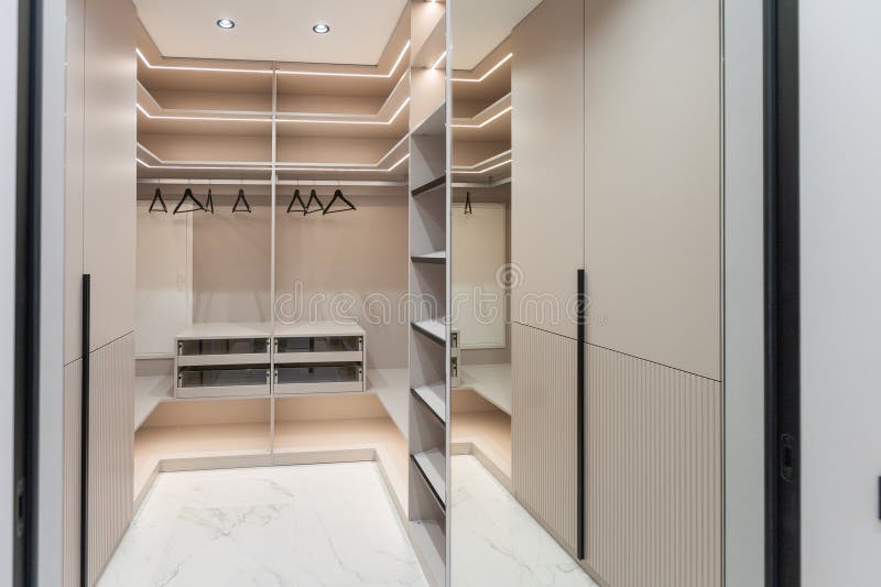 309 Walk Closet Background Empty Stock Photos - Free & Royalty-Free ...
