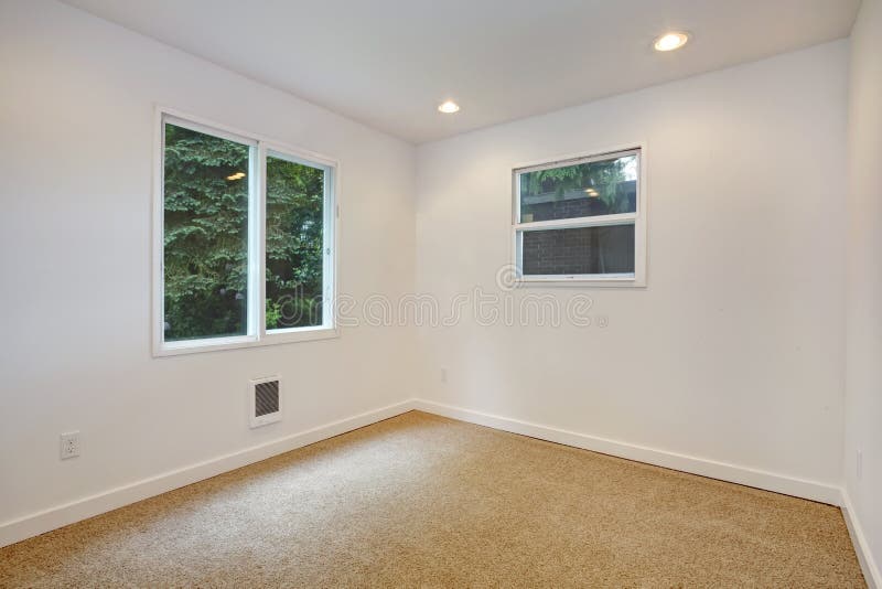 Empty white room stock image. Image of interior, house - 39824027