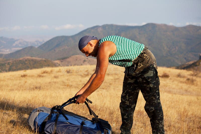 En alza imagen de archivo. Imagen de hombre, exterior - 54175603